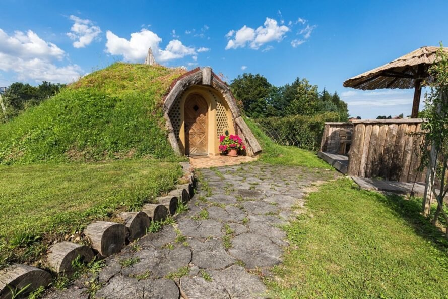 Nhà hobbit dành cho người hâm mộ “Chúa tể những chiếc nhẫn”