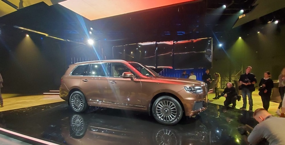 Aurus Komendant 2023 - "Rolls-Royce Cullinan của người Nga" - chính thức trình làng với giá ngất ...