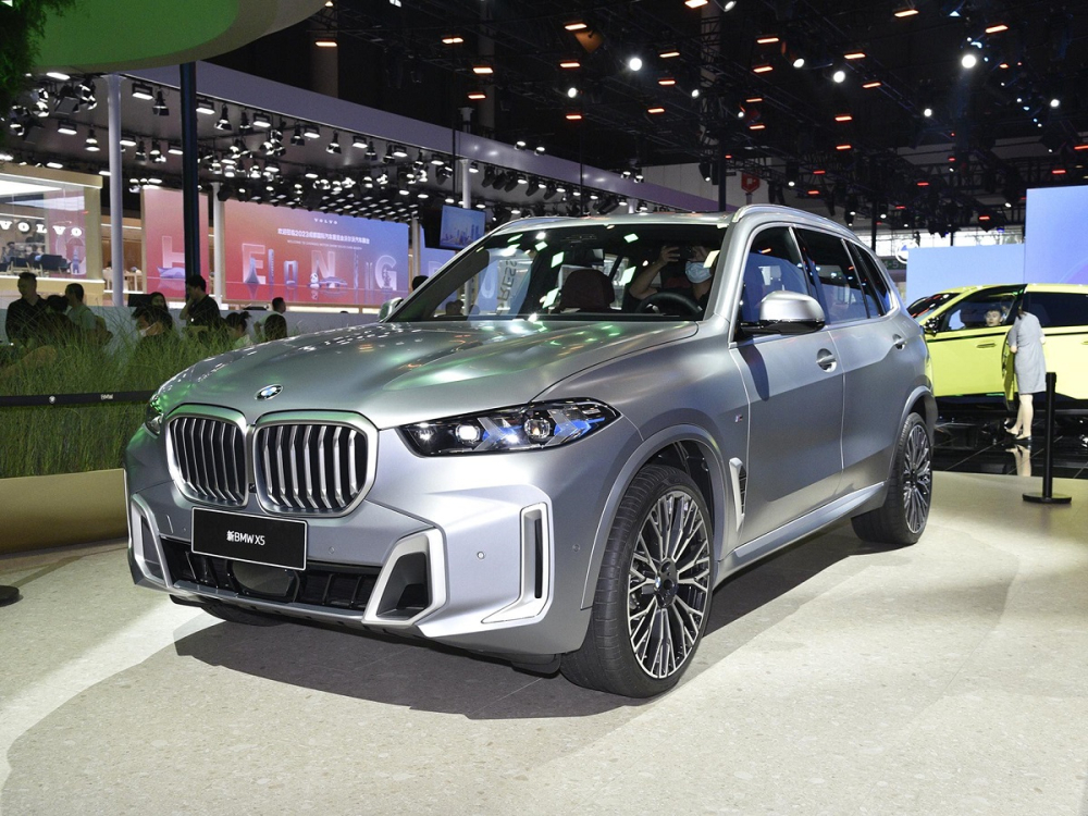 Chiêm ngưỡng BMW X5 Li 2024 - SUV hạng sang chỉ dành cho thị trường sát ...