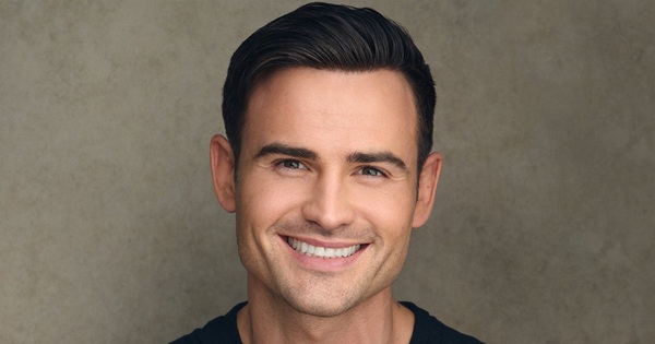 Michael Auger - Quán quân Britain's Got Talent 2023 trình diễn tại Việt Nam