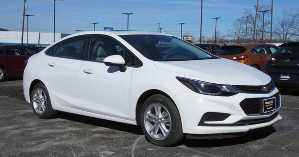 Chevrolet Cruze 2019: Bảng giá xe Cruze mới nhất tháng 07/2019