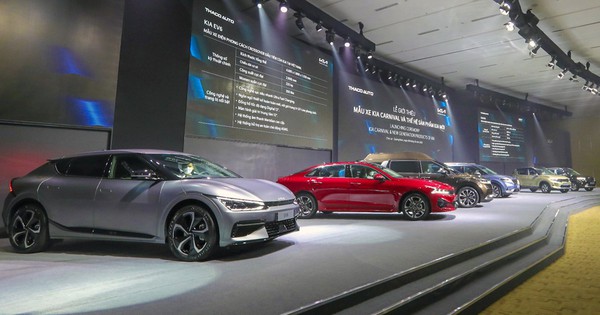 Xem trước loạt xe KIA hoàn toàn mới sẽ đổ bộ thị trường Việt trong năm 2022
